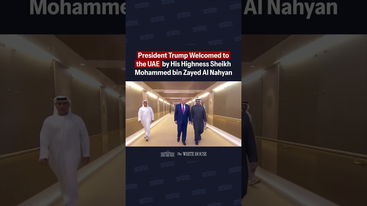 President Trump arrives in Doha, Qatar, and is greeted by Emir of Qatar ...