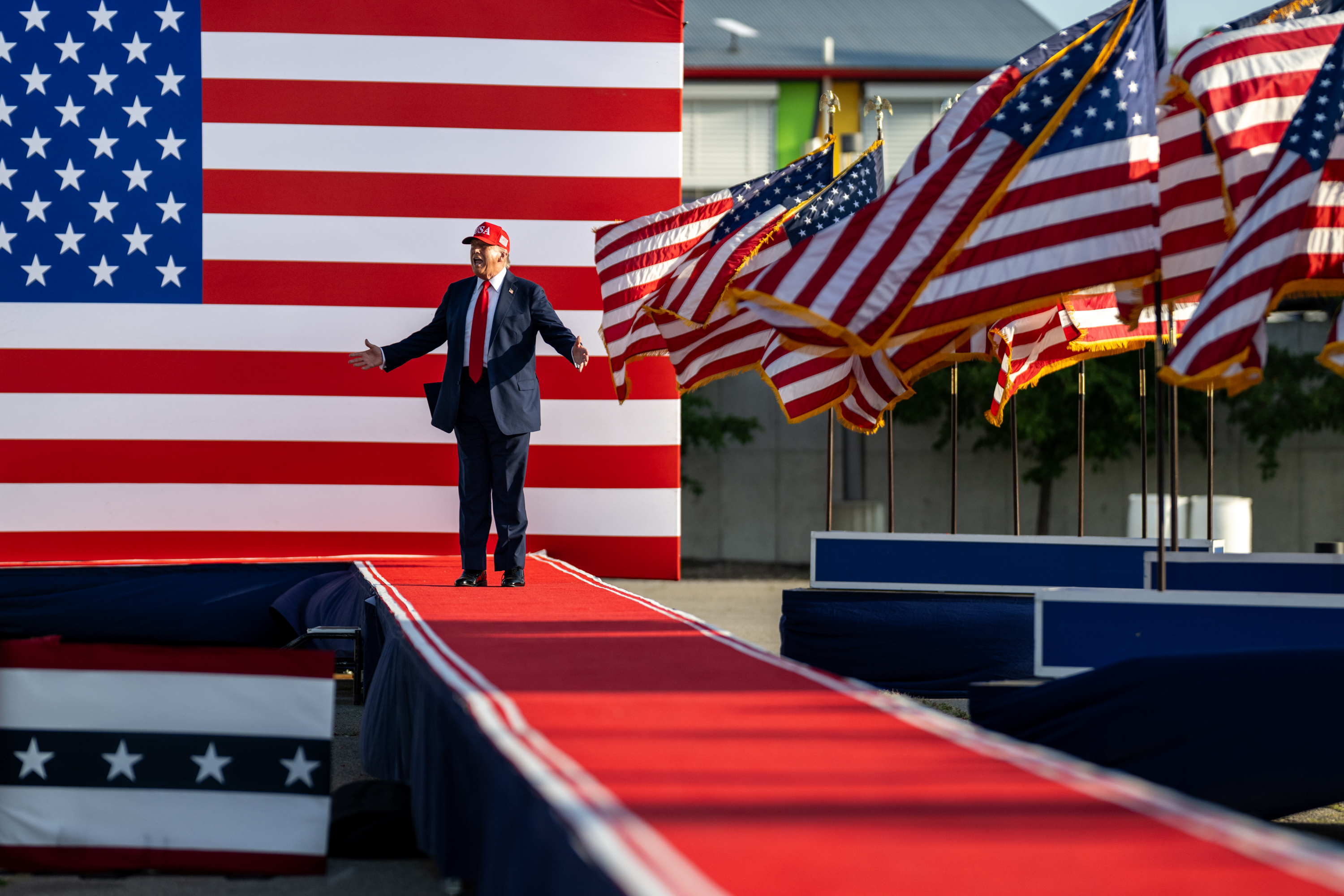 President Trump Participates in the Salute to America Celebration in ...