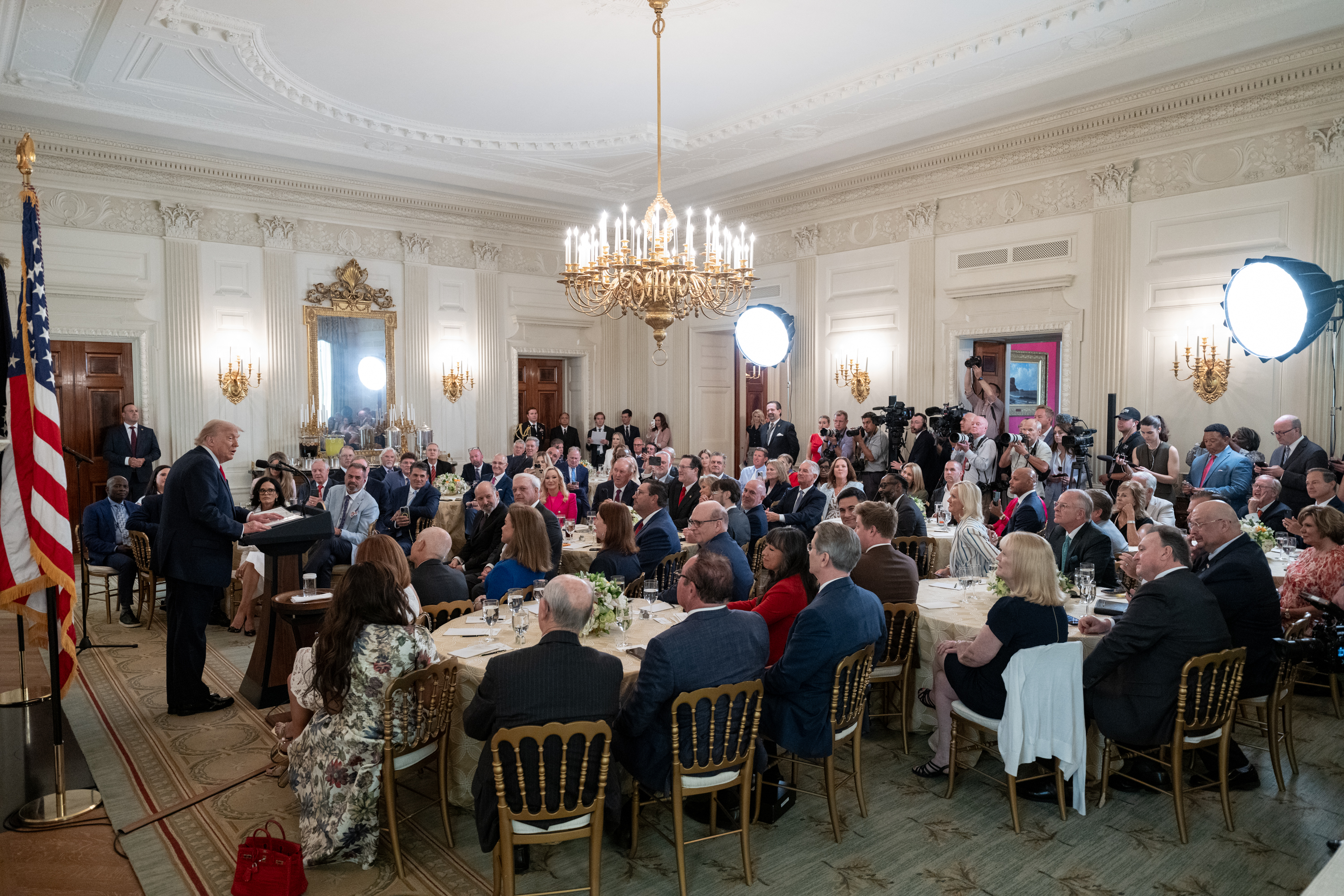 President Donald Trump delivers remarks at a luncheon and briefing with ...
